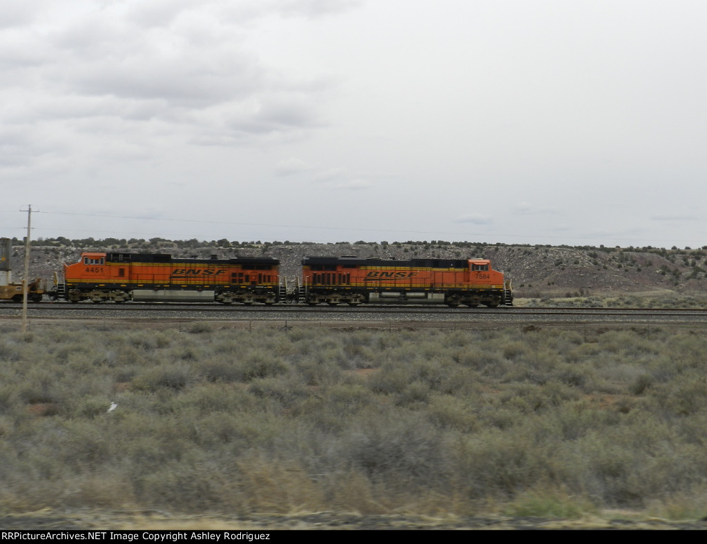 BNSF 4451